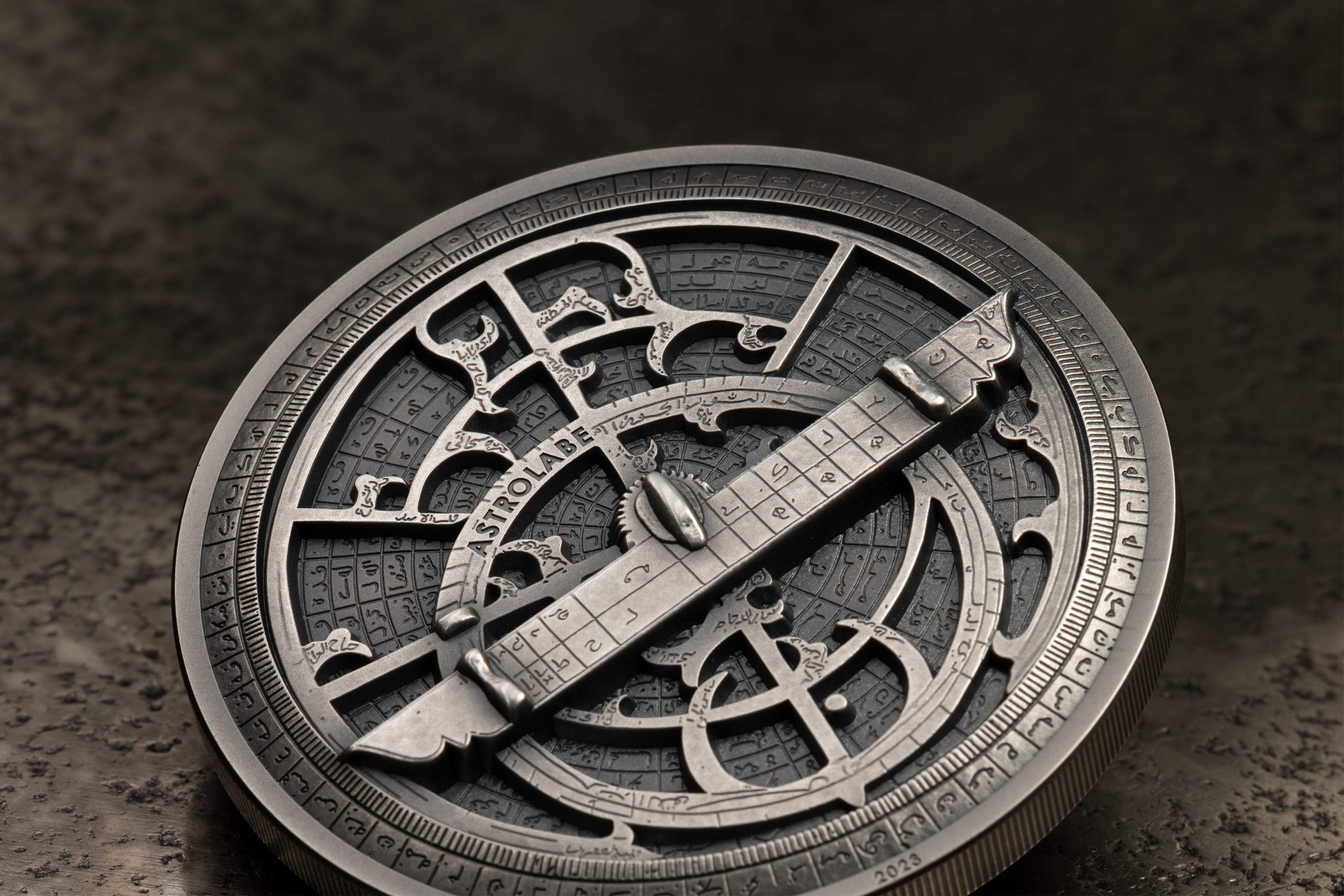 Cook Islands - 2023 - 10 Dollars - Historic Instruments Astrolabe ...