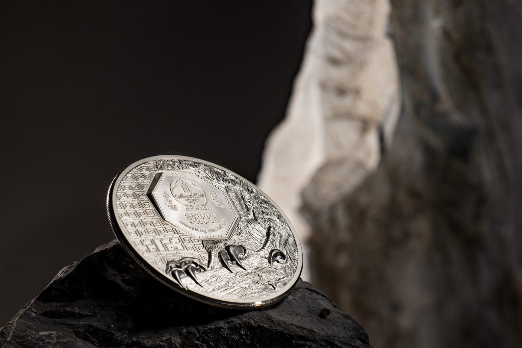 Mongolia - 2023 - 25000 Togrog - Mongolian Falcon 1oz PLATINUM ...