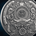 Niue - 2025 - 10 Dollars - Orans: The Pray for Peace - NumisCollect